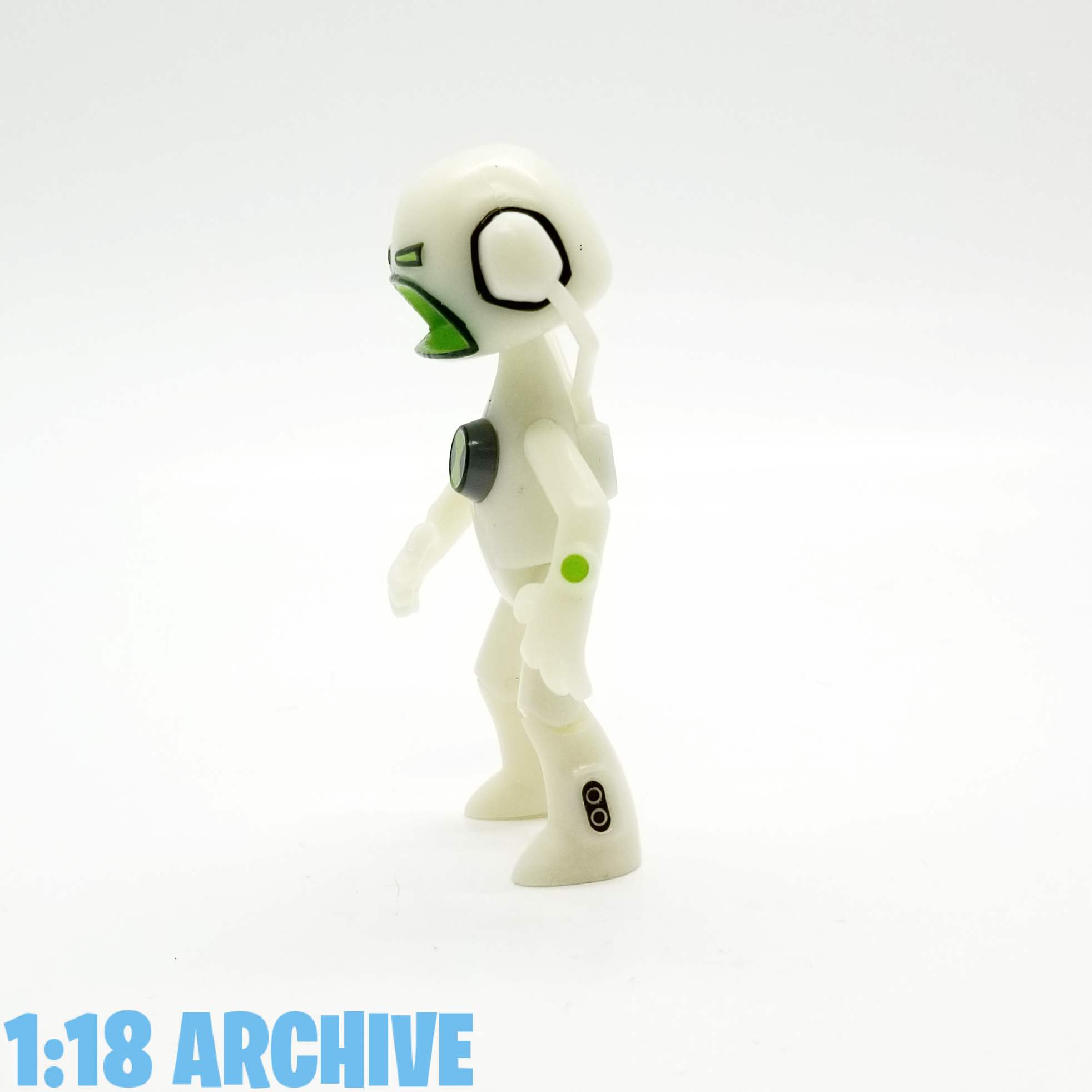 Ben 10 – 1:18 Action Figure Archive